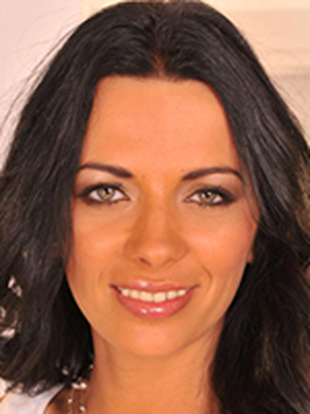 Shalina Devine | Wiki & Bio | Everipedia