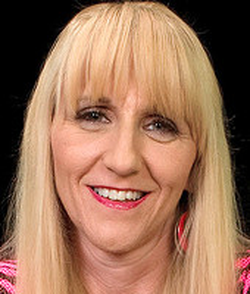 Kay Kummingz Wiki & Bio