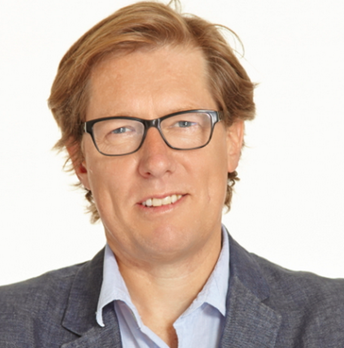 Ian Birrell | Wiki | Everipedia